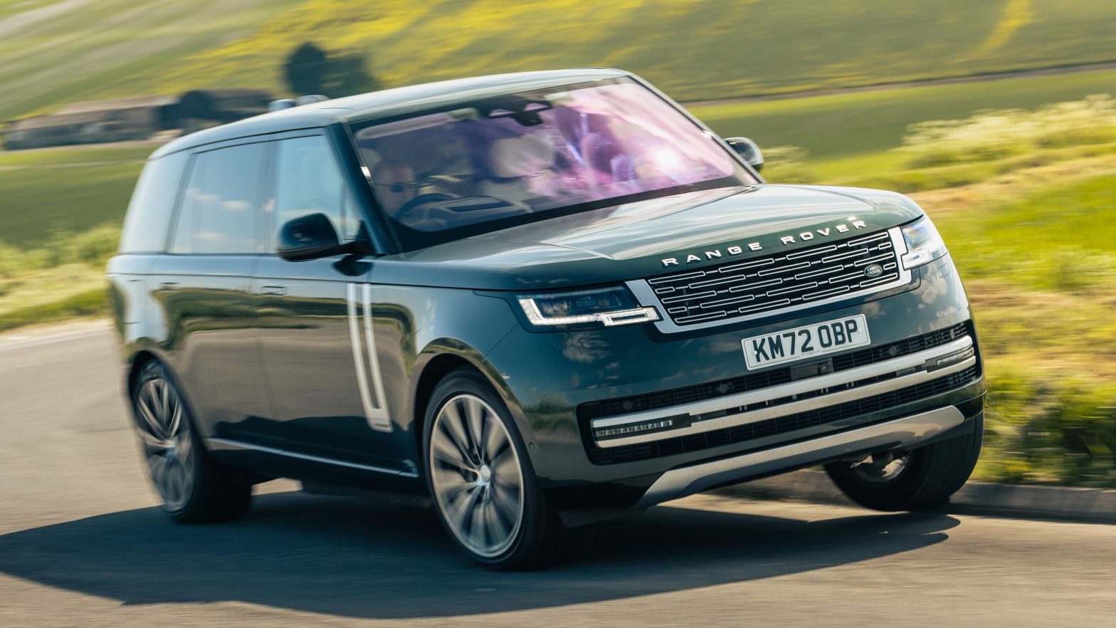 13 SUVs That Handle Mountain Roads Like a Beast While Staying True to ...