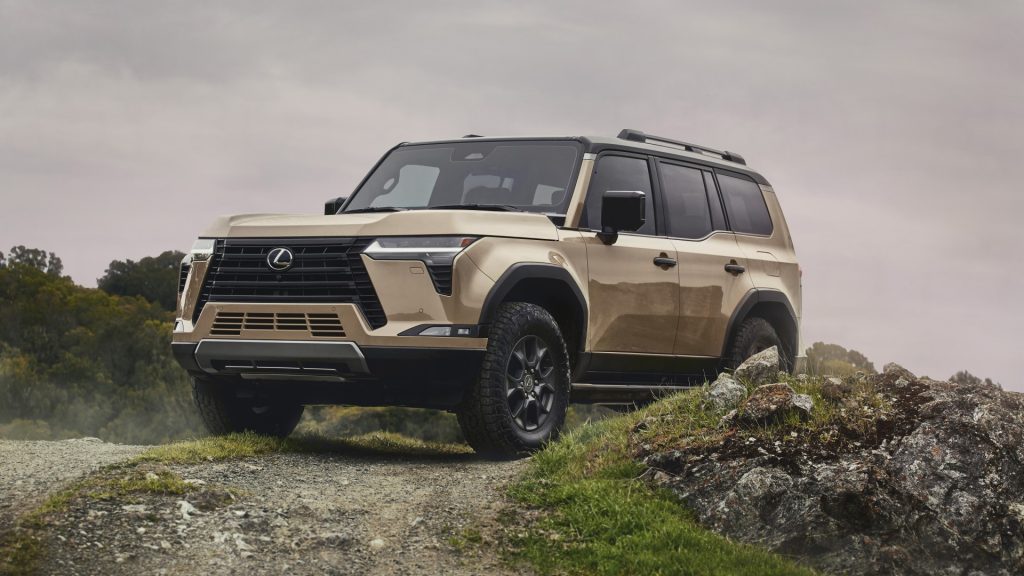 10 Japanese SUVs with Bulletproof Engines That Easily Last Over 300,000 Miles - DAX Street