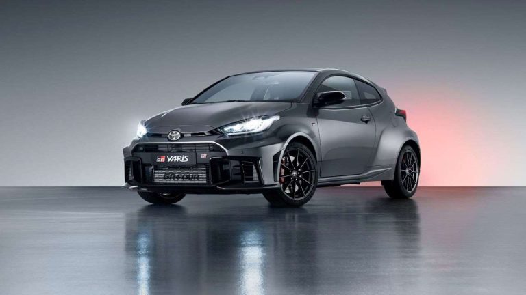 Top 10 High-Performance Automatic Cars of 2025 - DAX Street