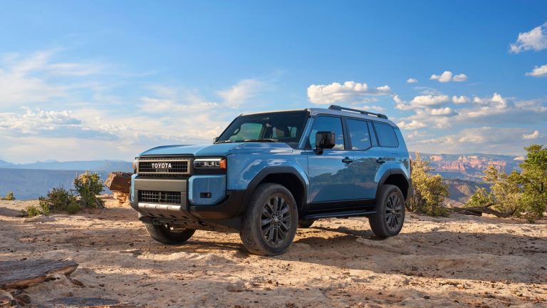 Best 10 4x4 Cars to Drive in 2025 Offering Comfort and Off-Road ...