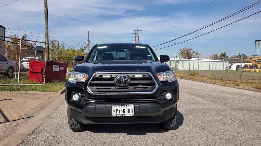 10 Pickup Trucks Ideal for DIYers and Handymen - DAX Street