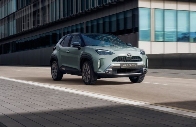 Top 10 High-Performance Automatic Cars of 2025 - DAX Street