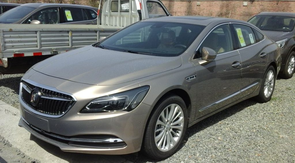 10 Cars With the Roomiest Sedans for Comfort, Cargo, and Everyday ...