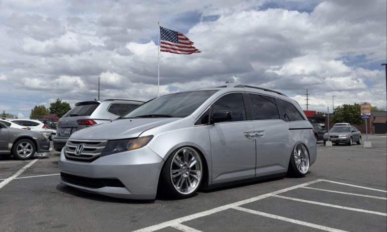 10 Minivans That Last for Multiple Generations - DAX Street