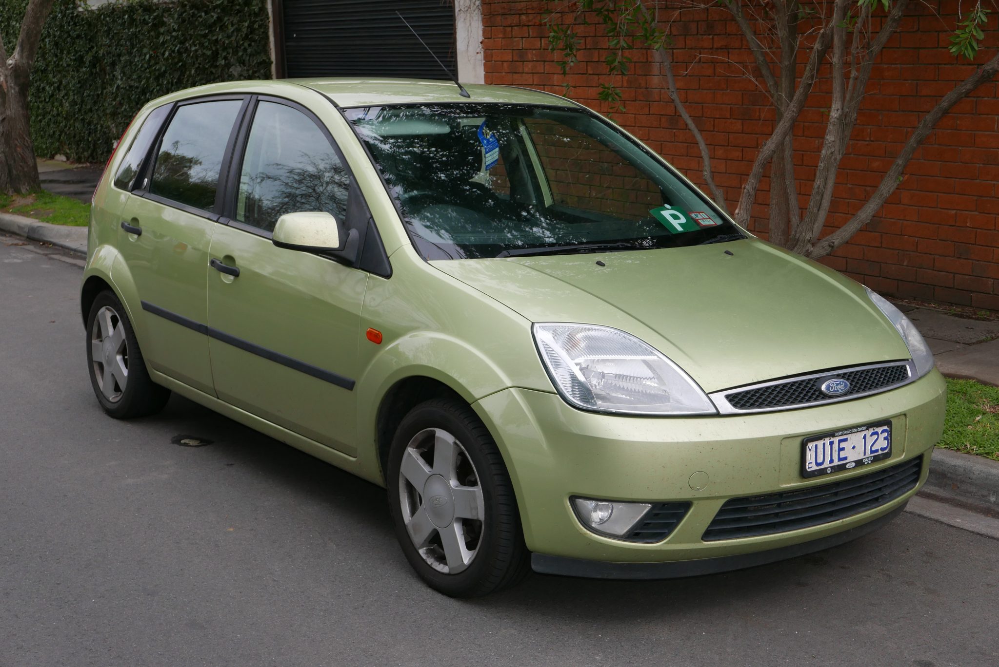 5 Cars That Stay Smooth on Rough Roads and 5 That Shake Like Toys - DAX ...