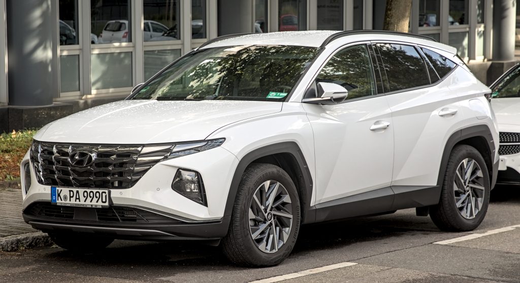 5 SUVs With Best Off-Road Approach Angles And 5 With Worst - DAX Street