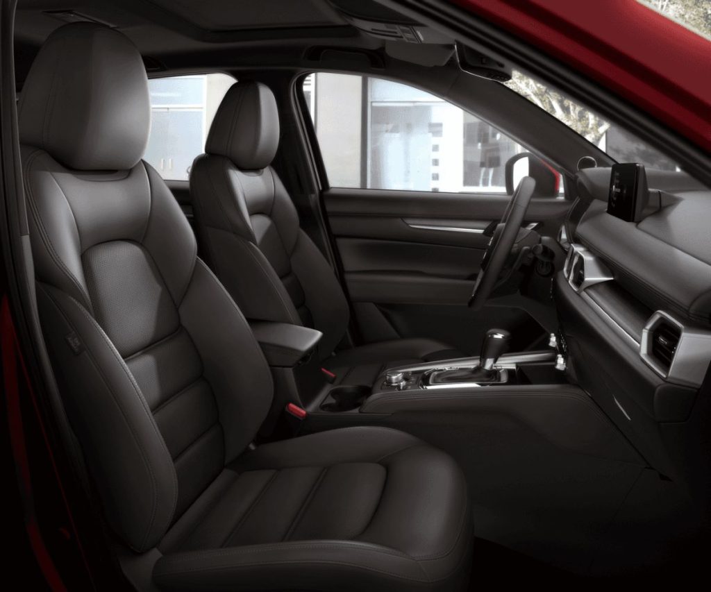 5 SUVs With the Most Headroom and 5 With Tight Ceilings - DAX Street