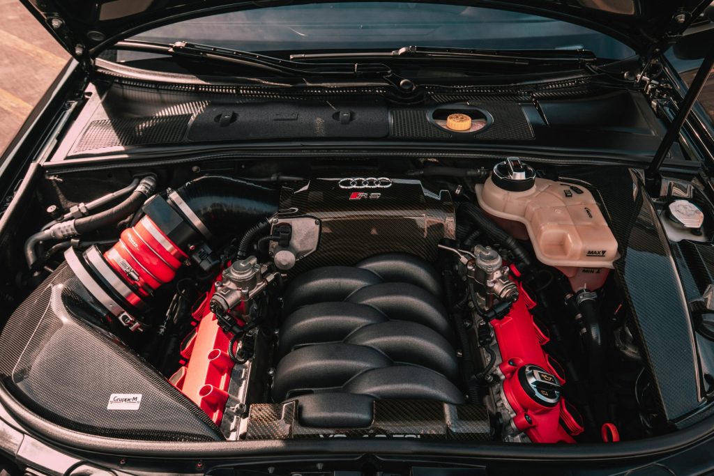 9 Habits That Cut Your Engine Life in Half - DAX Street