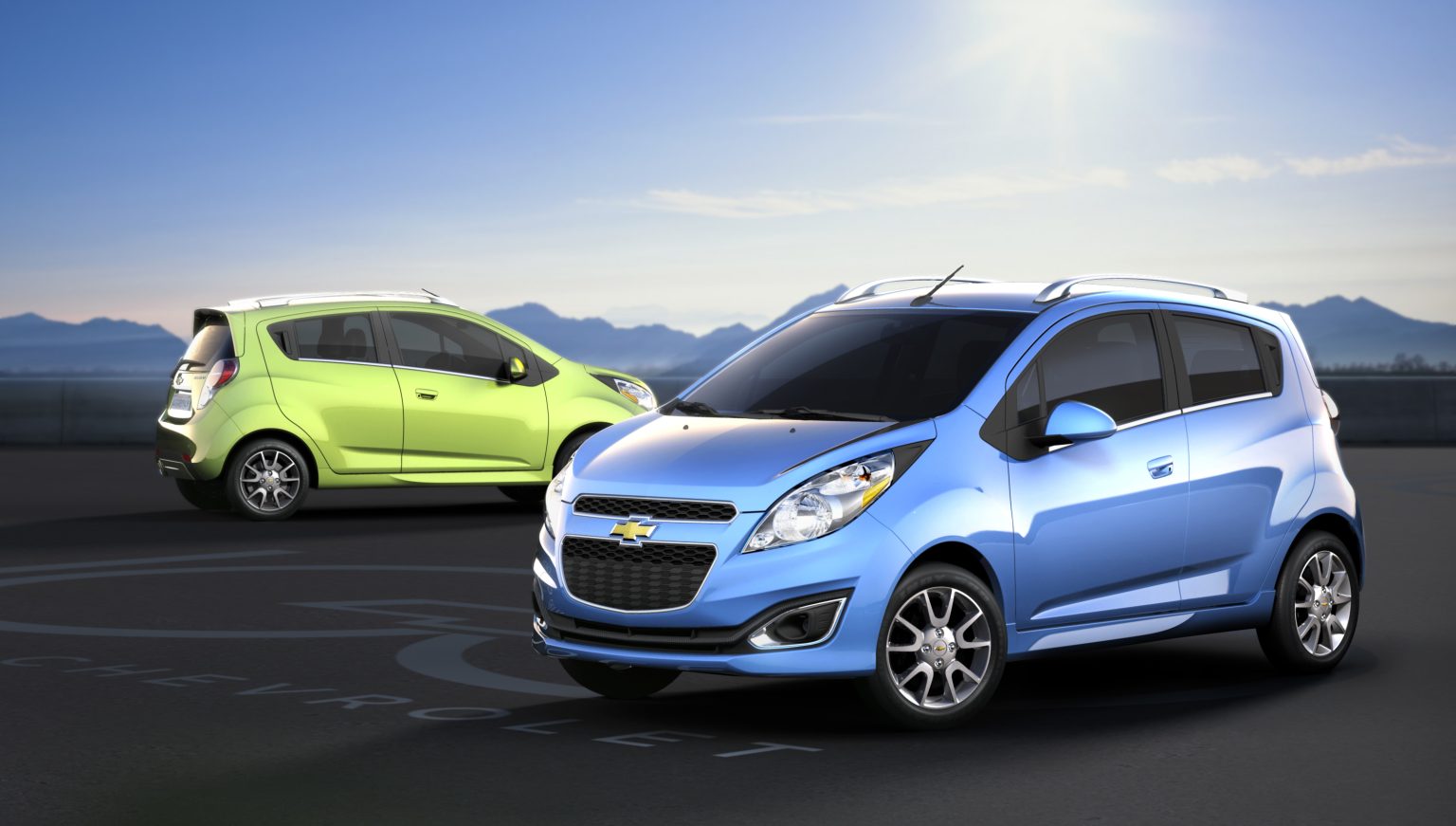 5 Cars That Aced Tough Crash Tests vs 5 That Failed Miserably - DAX Street
