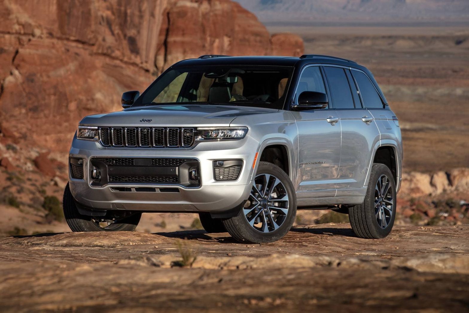 5 Durable Cars That Survive Winters and 5 That Hate the Cold - DAX Street