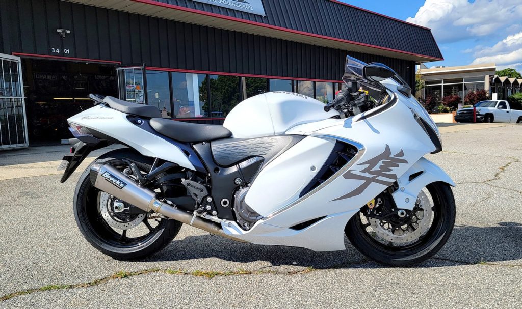 9 Sport Bikes That Can Be Daily Driven Without Issue - DAX Street