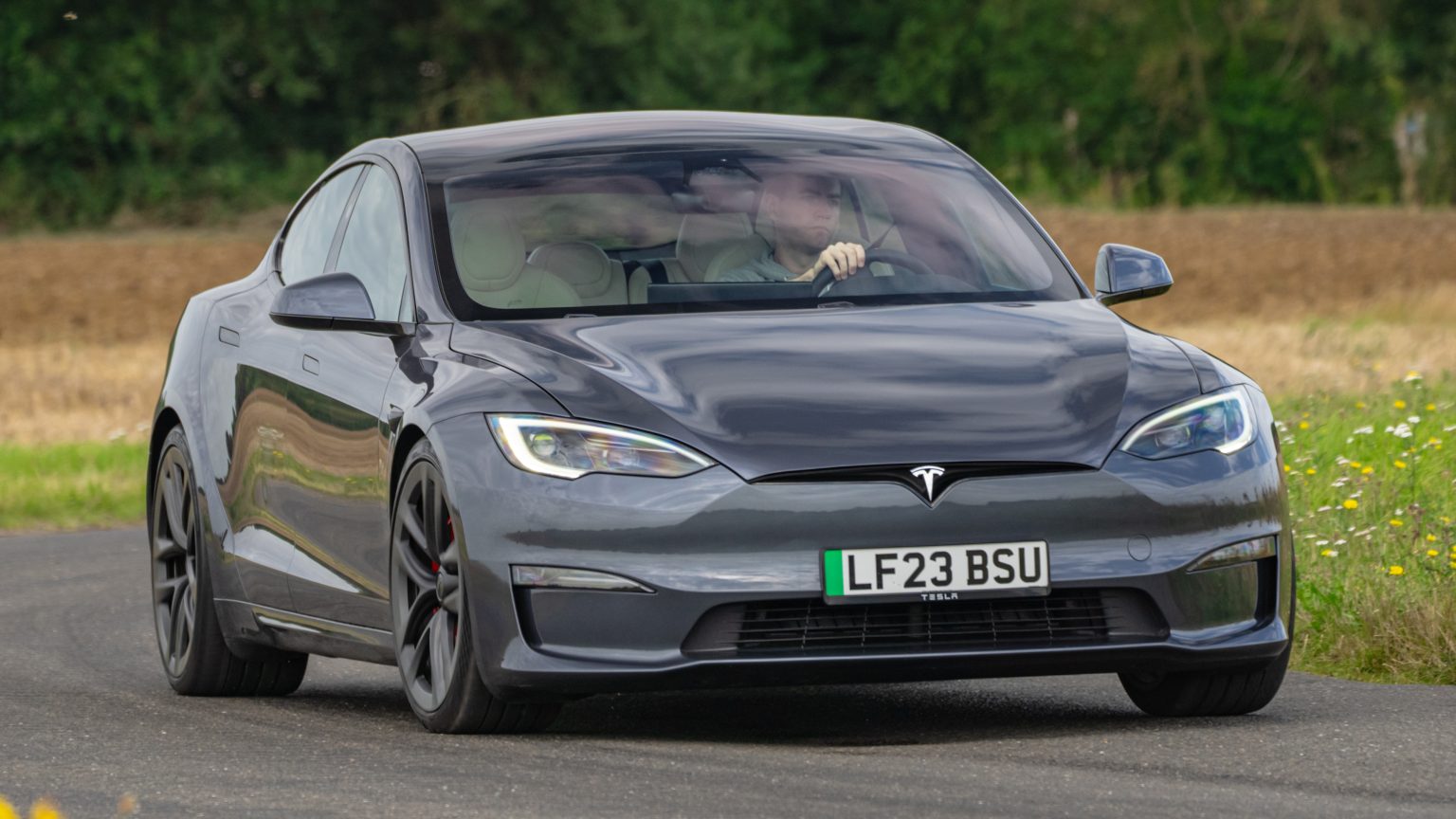 5 Cars That Still Run Strong on Conventional Oil and 5 That Require ...