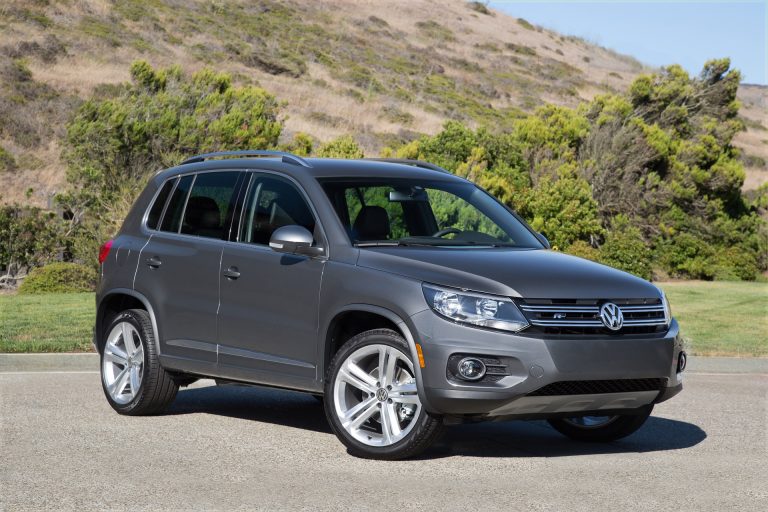 5 VW Tiguan Years Worth Keeping vs 5 To Avoid - DAX Street