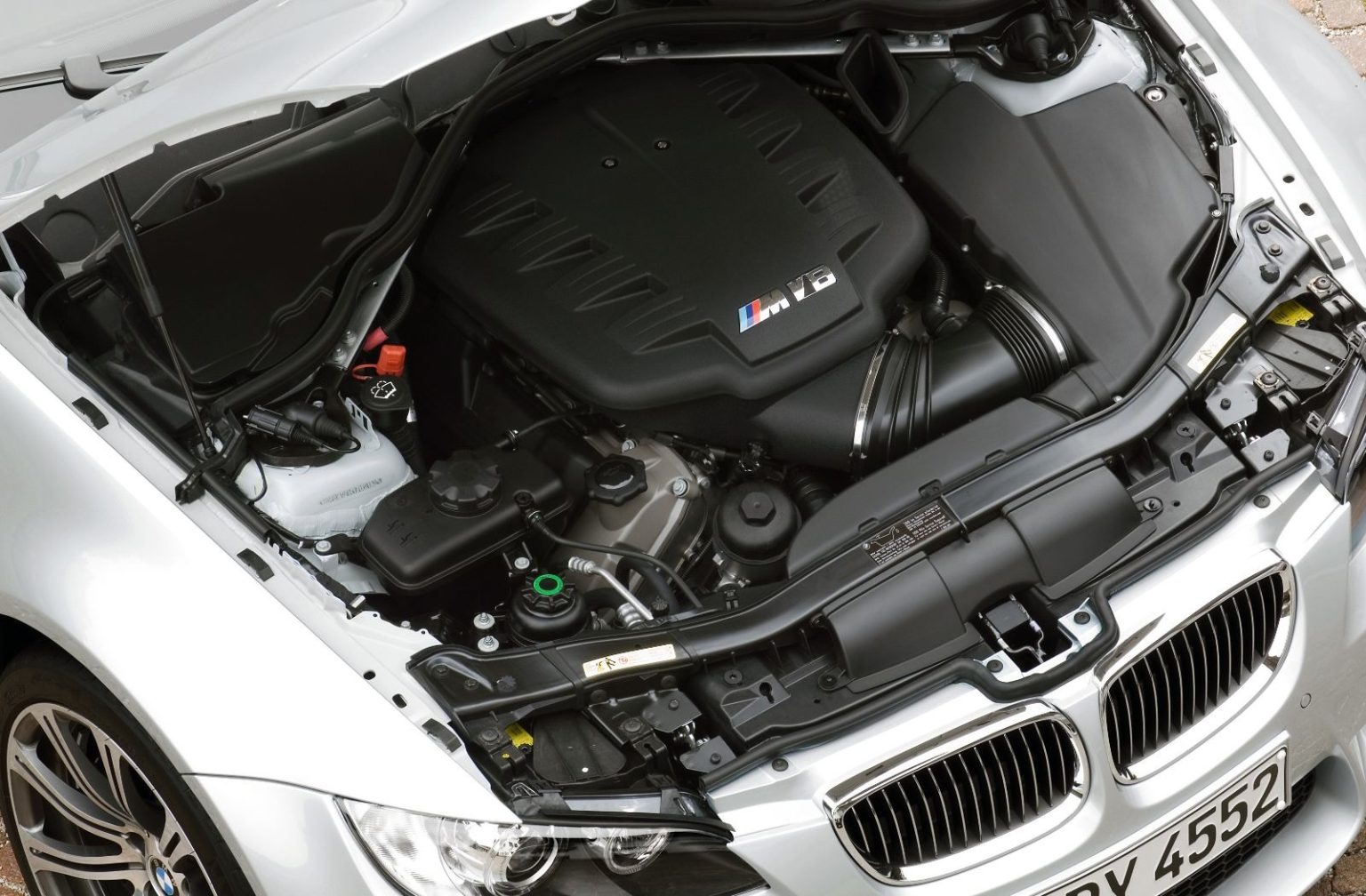 5 Engines That Handle High RPMs and 5 That Break When Revved - DAX Street