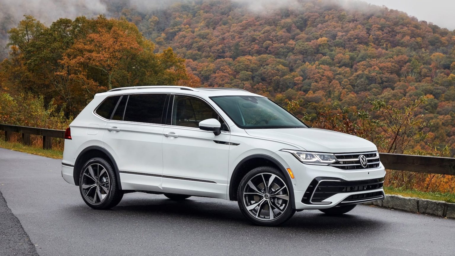 5 SUVs With Great Ride Comfort and 5 That Feel Like Wagons - DAX Street
