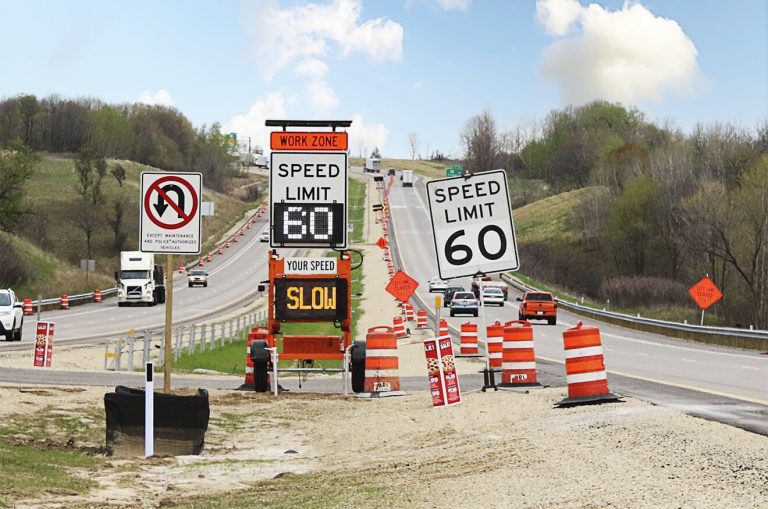 Texas Introduces Real-Time Speed Limits That Can Change as You Drive ...