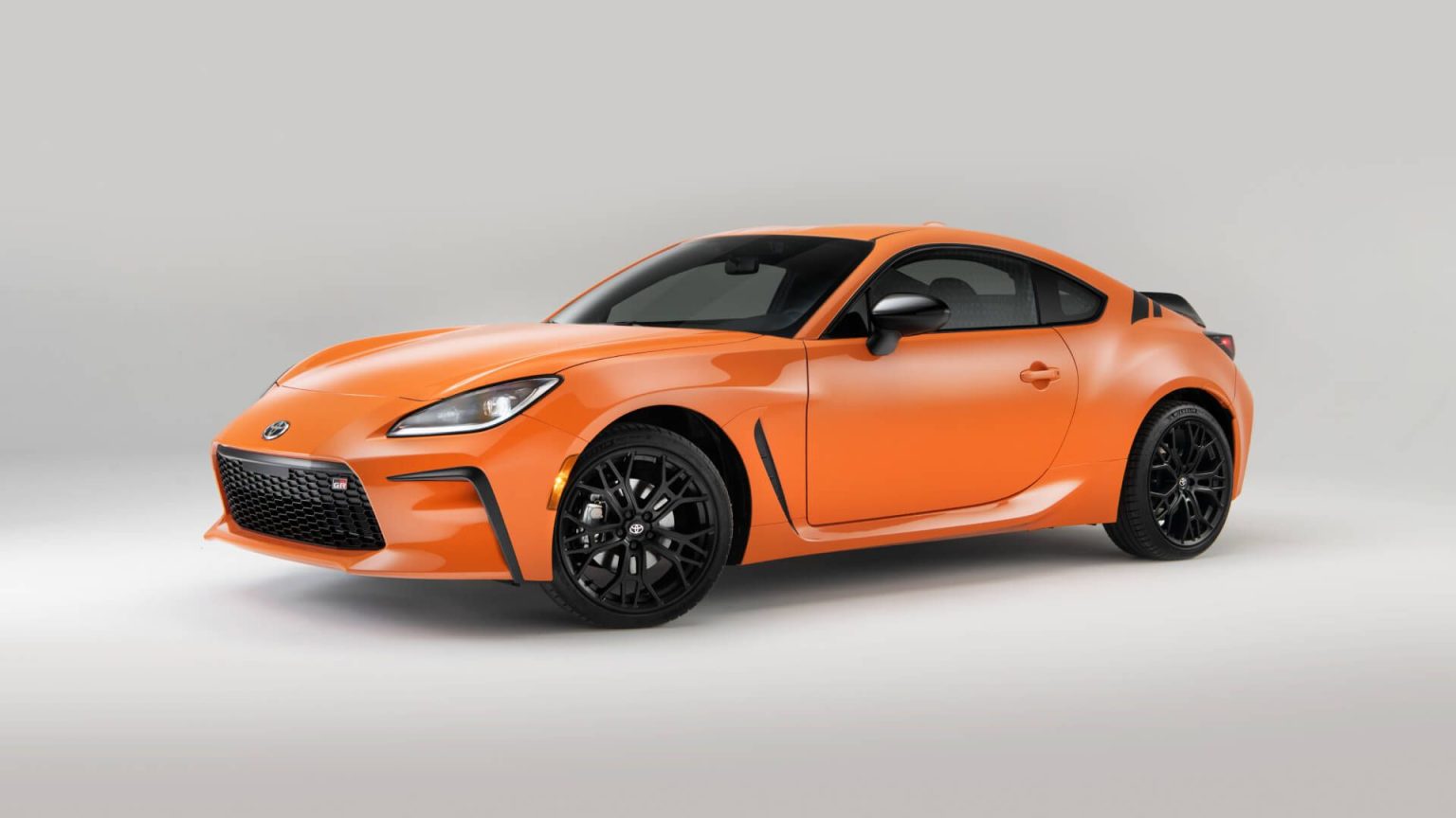 10 Lightest Production Cars That You Can Buy Today - DAX Street