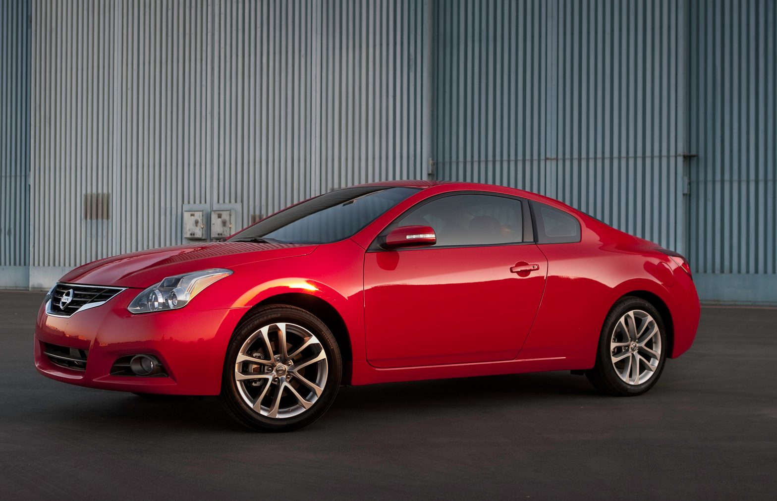 10 Modern Cars With Simple Port Injection to Avoid Carbon Buildup - DAX ...